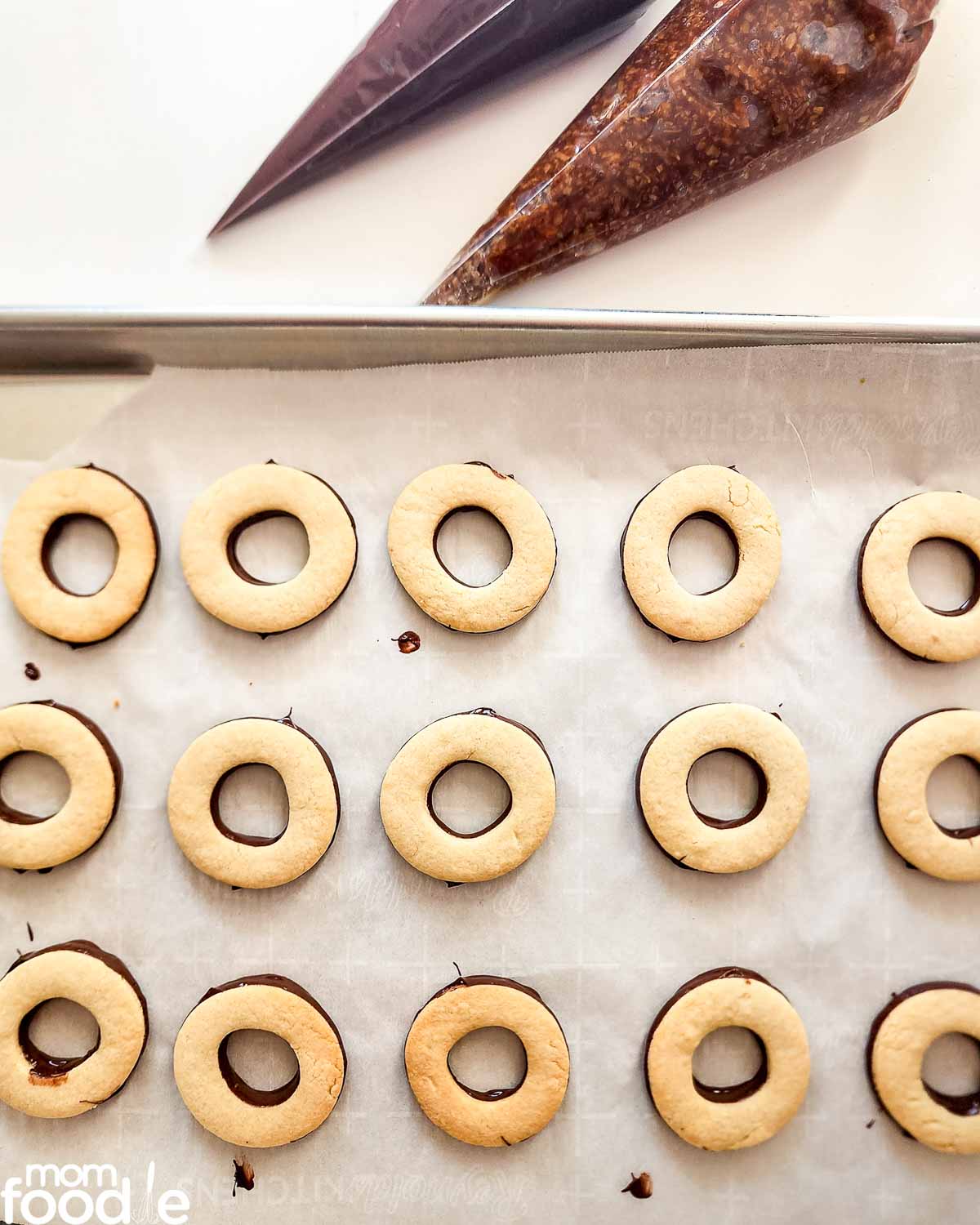 Samoas Cookies Recipe (Girl Scout Copycat) - Mom Foodie