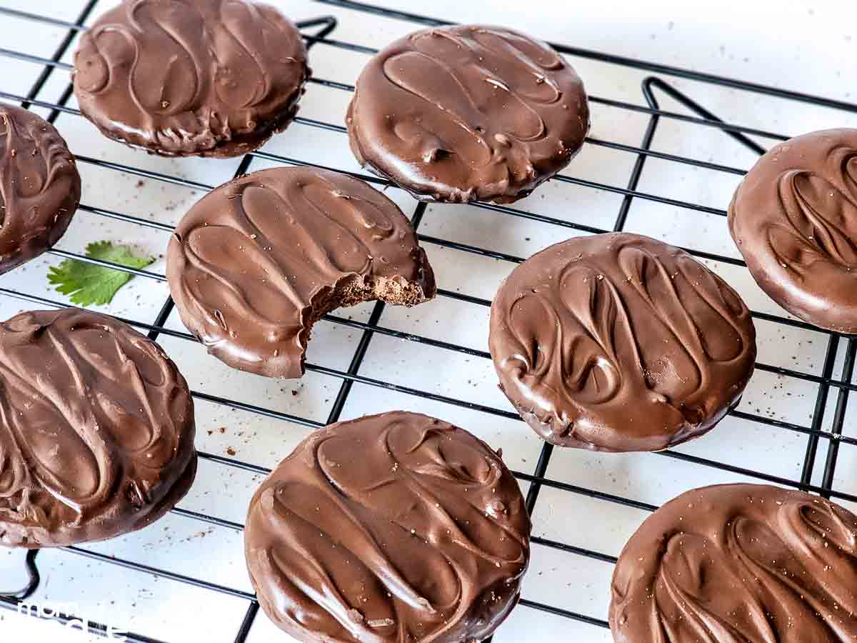 Thin Mints Cookies Recipe - Mom Foodie