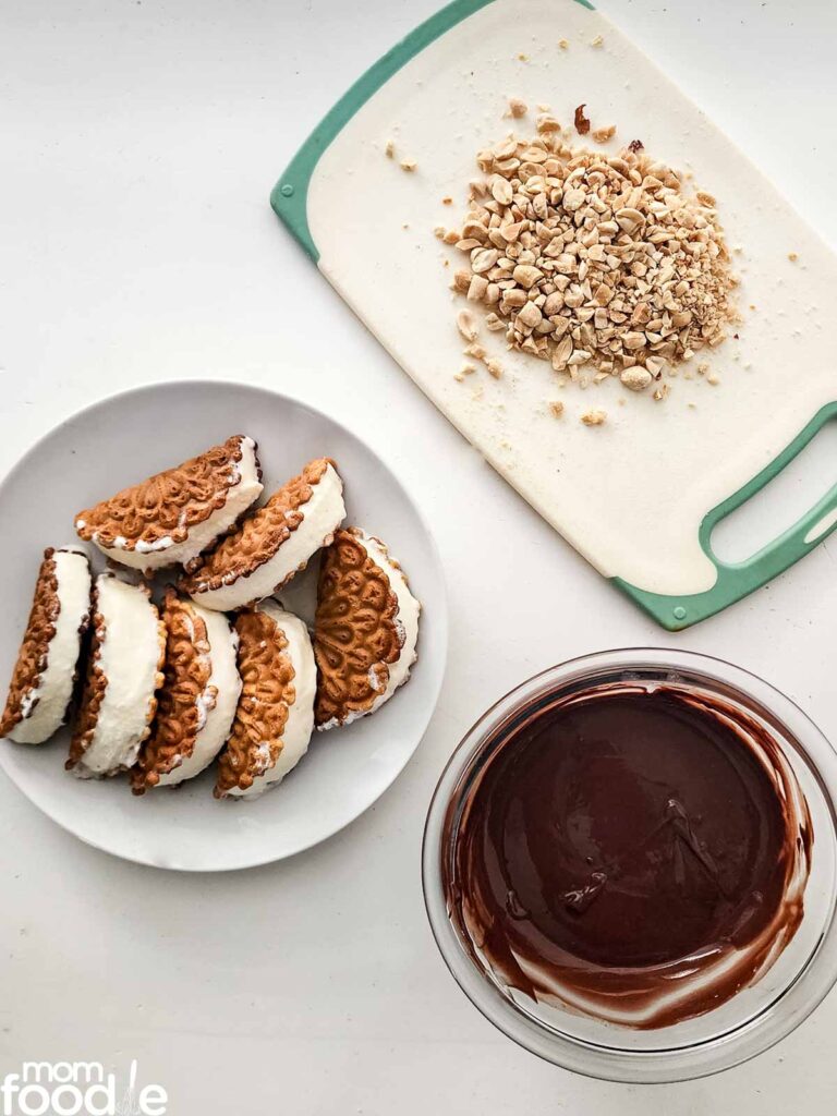 Choco Taco Recipe Copycat - Mom Foodie