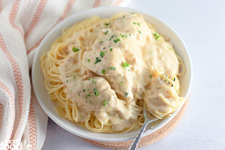 Crockpot Angel Chicken Recipe - Mom Foodie