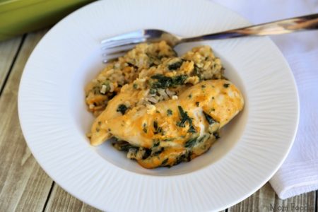 Easy Cheesy Spinach Chicken and Rice Casserole - Mom Foodie