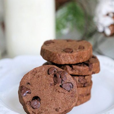 Double Chocolate Shortbread Cookies Recipe - Mom Foodie