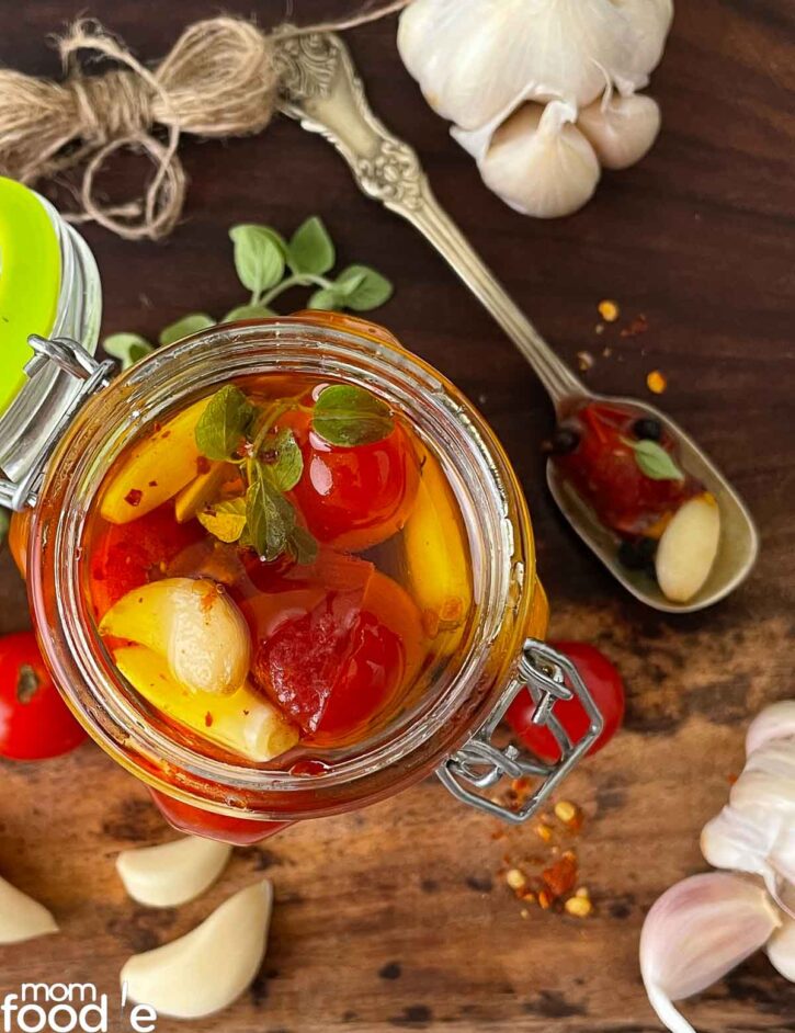 Tomato Garlic Confit Recipe - Mom Foodie