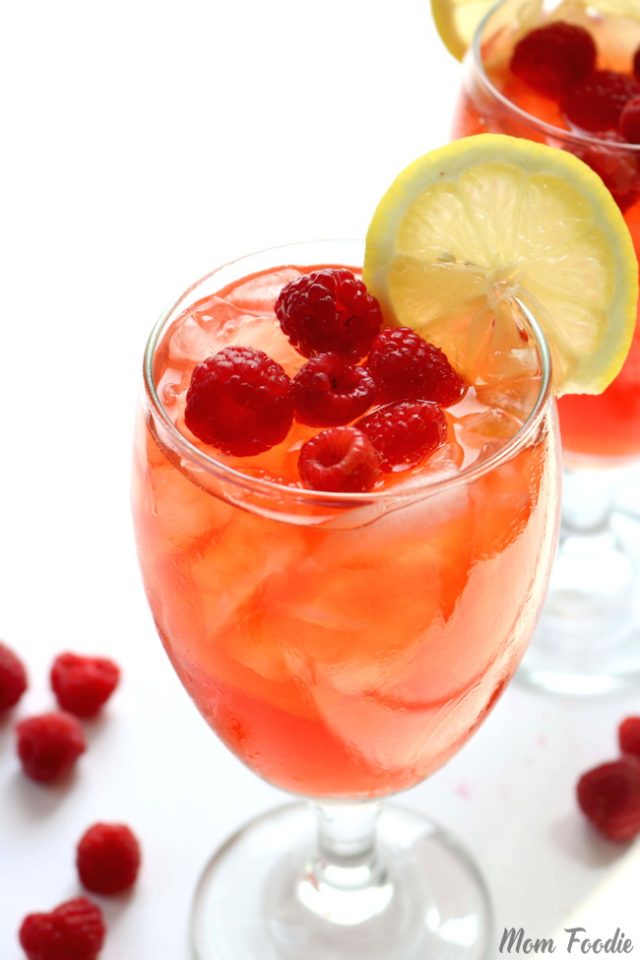 Raspberry Iced Tea - Homemade Fresh Raspberry Sweet Tea Recipe