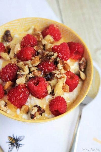 Honey Walnut Raspberry Cottage Cheese Bowl - Mom Foodie